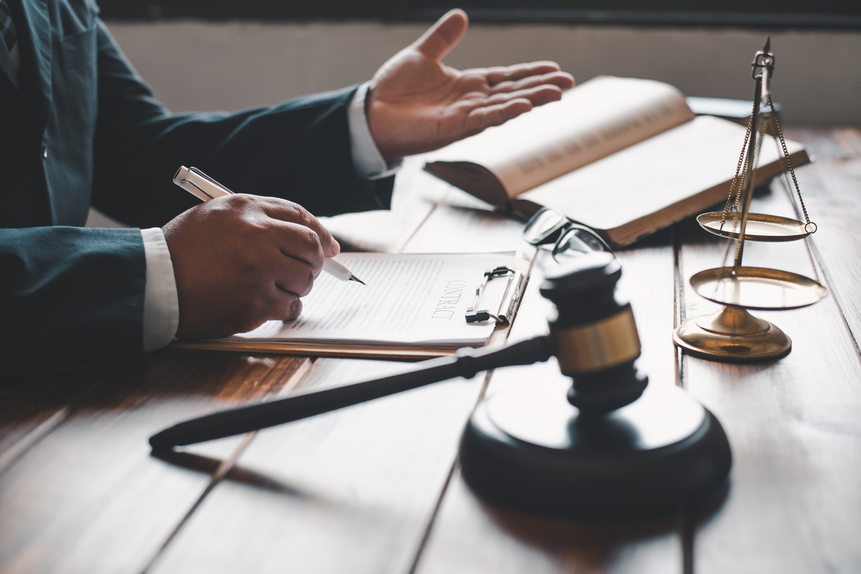 Suing Your Previous Lawyer - Chicago Personal Injury Attorney | Zayed ...